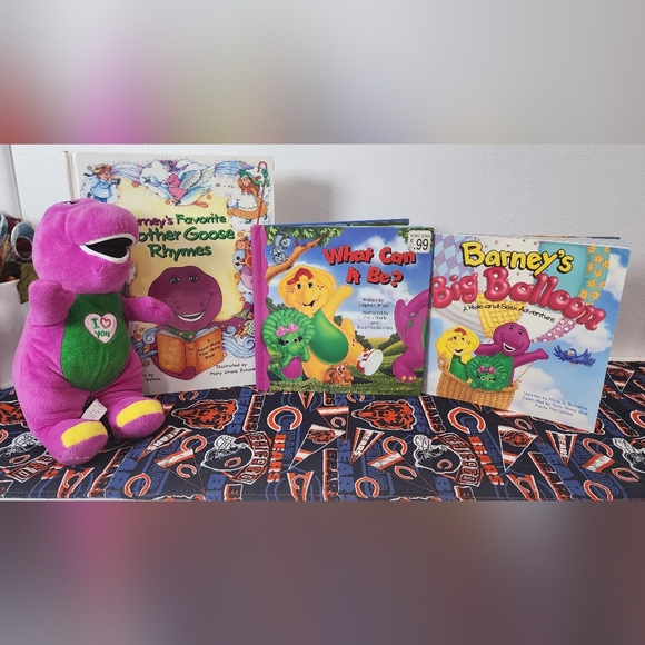 Mattel | Other | Vintage Barney 9s Books And Singing Barney 207 | Poshmark